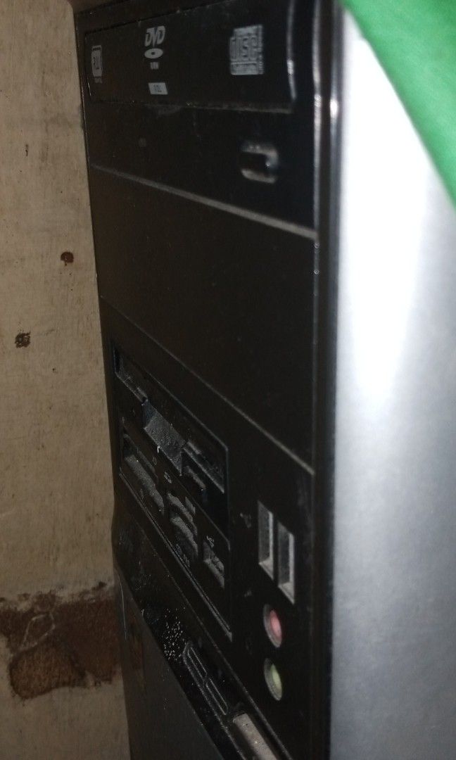 Pentium 4 Desktop CPU, Computers & Tech, Desktops on Carousell