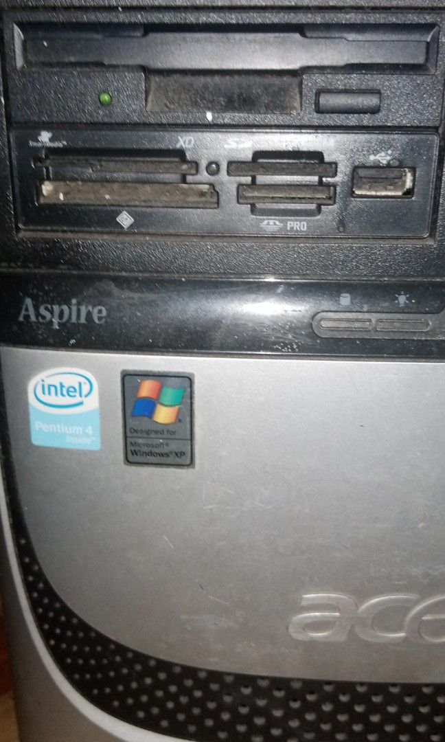 Pentium 4 Desktop CPU, Computers & Tech, Desktops on Carousell