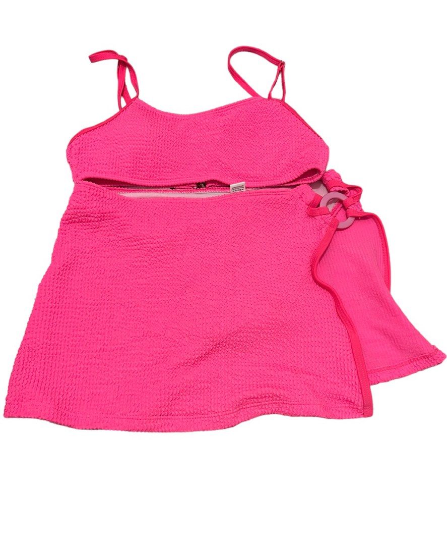 Pink swimsuit, Women's Fashion, Swimwear, Bikinis & Swimsuits on Carousell