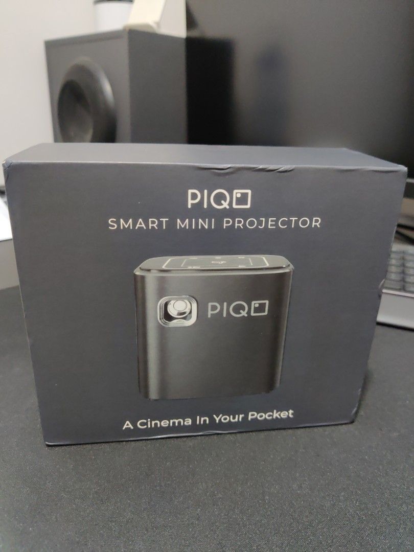 PIQO Smart Mini Projector, TV & Home Appliances, TV & Entertainment ...