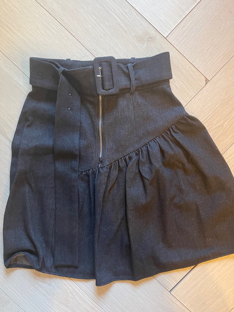 Regina Pyo denim skirt, Women's Fashion, Bottoms, Skirts on Carousell