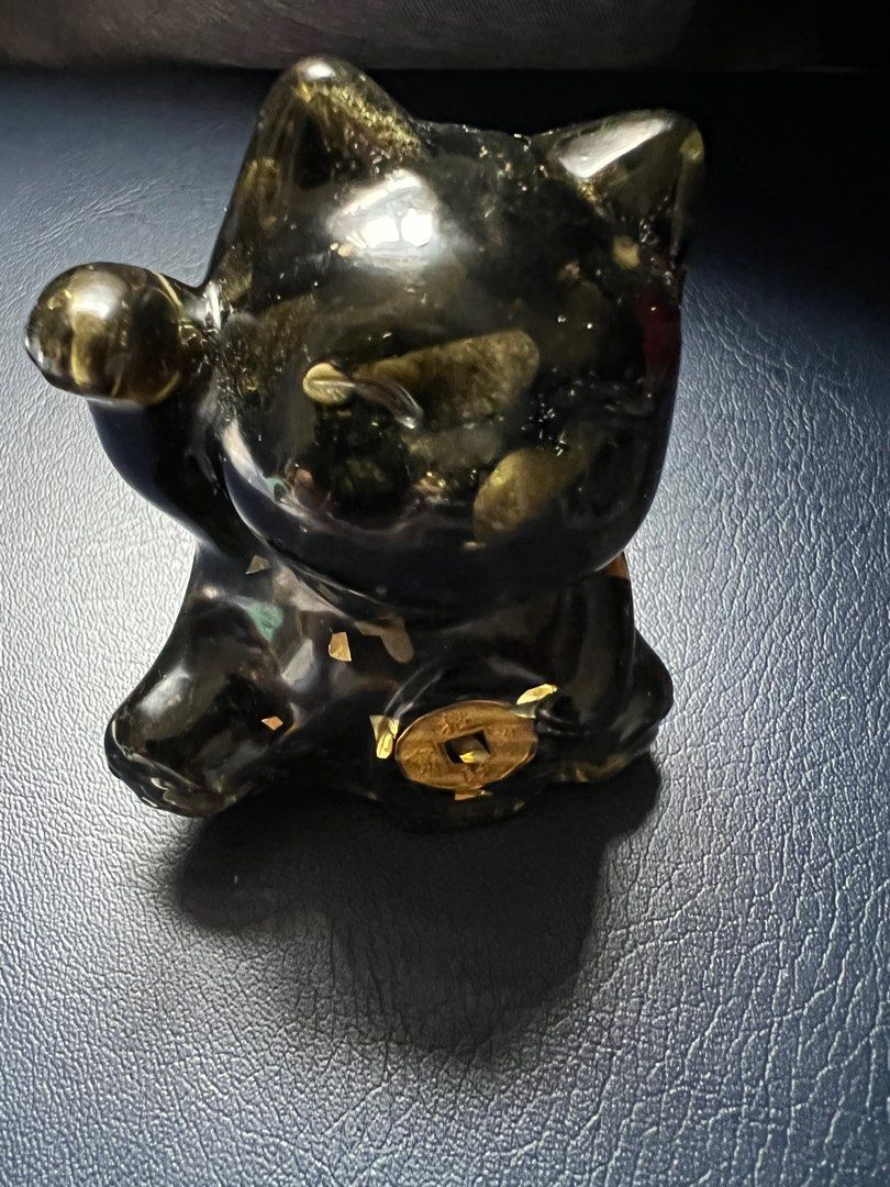 Resin Cat (quartz/stone), obsidian Ironman, toad, monk, Women's Fashion ...