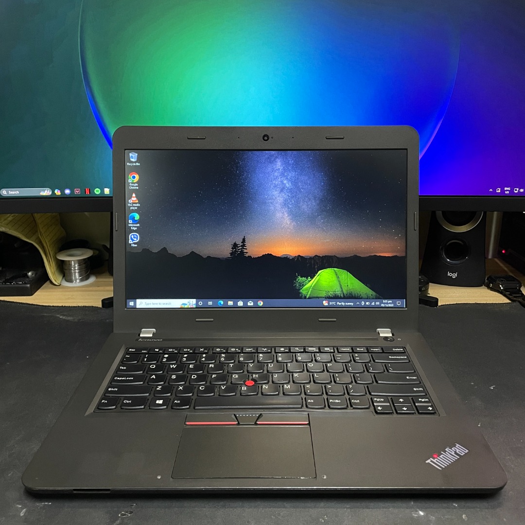 RUSHH! LAPTOP: INTEL CORE i5 4210U/HD GRAPHICS/AMD R7 2GB/8GB RAM/128GB SSD/14 inch/WIN 10 PRO ...