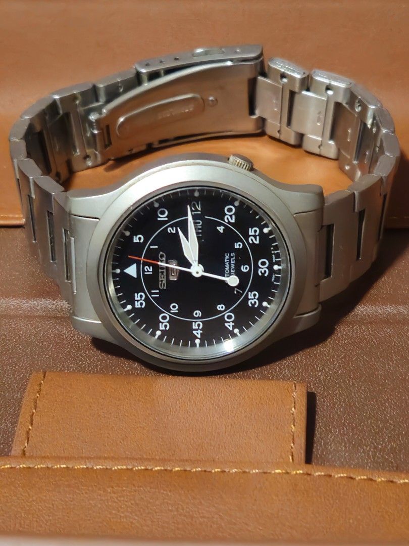 Seiko 5 SNK805, Luxury, Watches on Carousell
