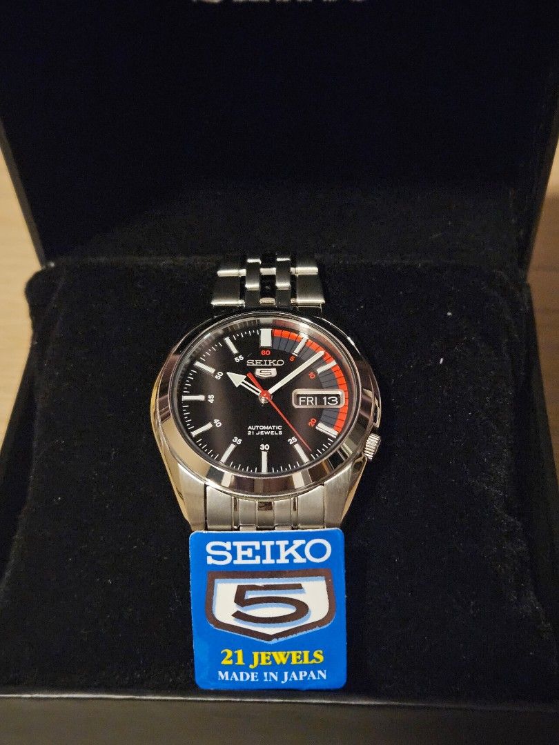 Seiko 5 Speed racer automatic SNK375P1, Men's Fashion, Watches ...