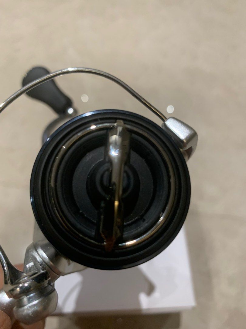 Shimano Stradic 1000 HG, Sports Equipment, Fishing on Carousell