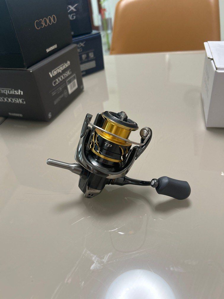 Shimano twinpower 1000 reel, Sports Equipment, Fishing on Carousell