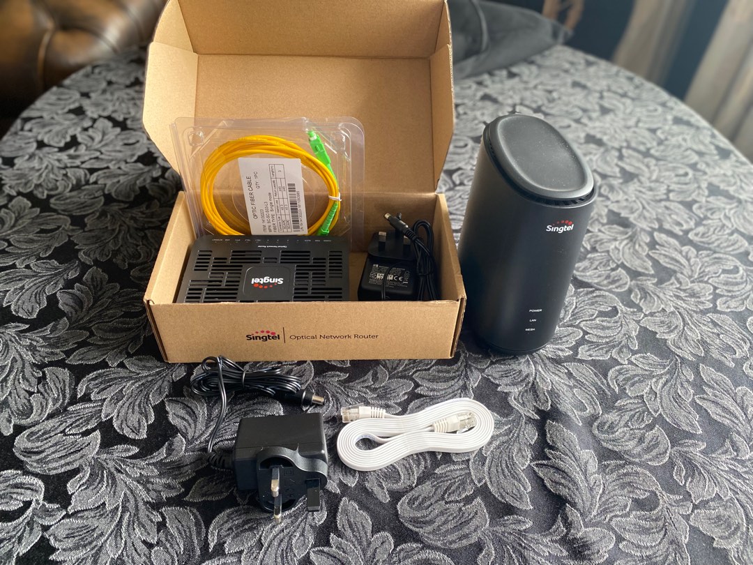 SingTel modem and router, Computers & Tech, Parts & Accessories ...