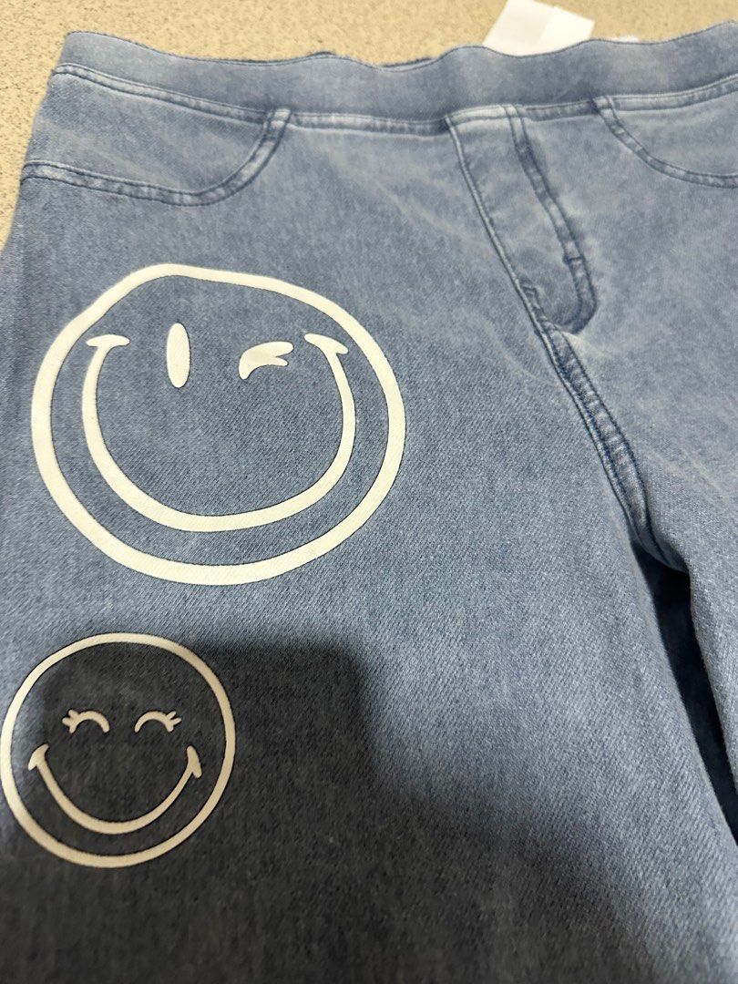 Smiley Pants, Women's Fashion, Bottoms, Jeans on Carousell