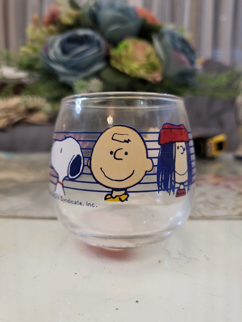 Snoopy Dreamy Glass, Furniture & Home Living, Kitchenware & Tableware ...