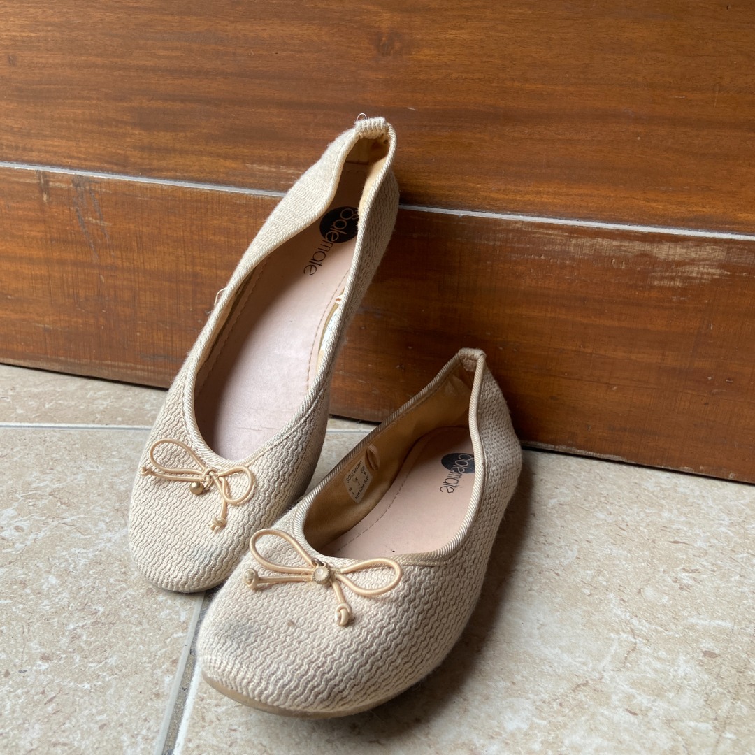 SOLEMATE Women Beige Ballet Ballerina Flats, Women's Fashion, Footwear ...