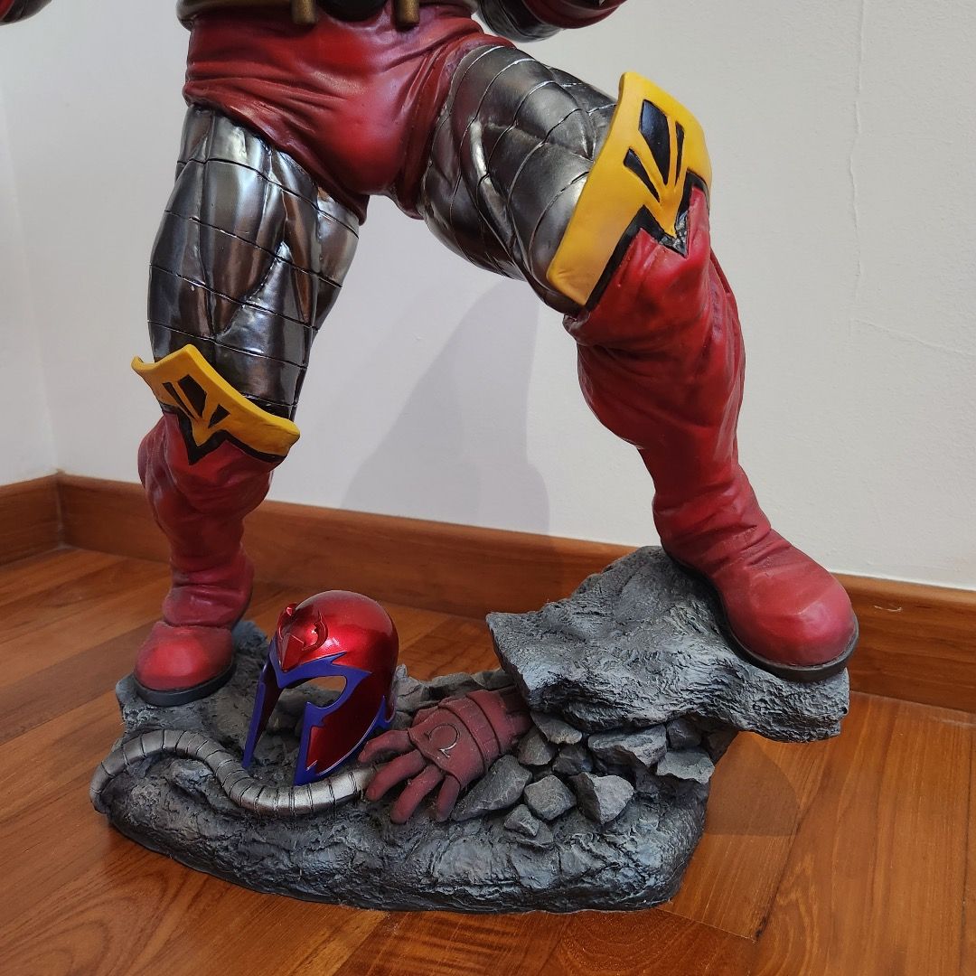 Spawning Pool Colossus Statue by Artistzlabel, Hobbies & Toys, Toys ...