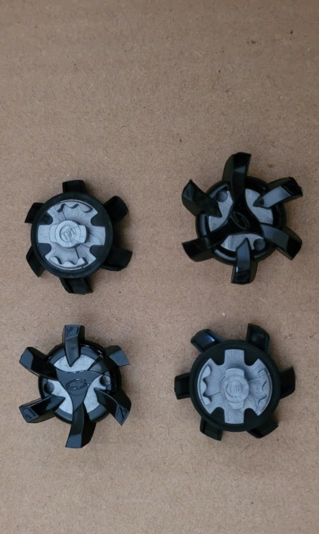 Stealth Softspikes Golf Cleats using PINS system, Sports Equipment ...