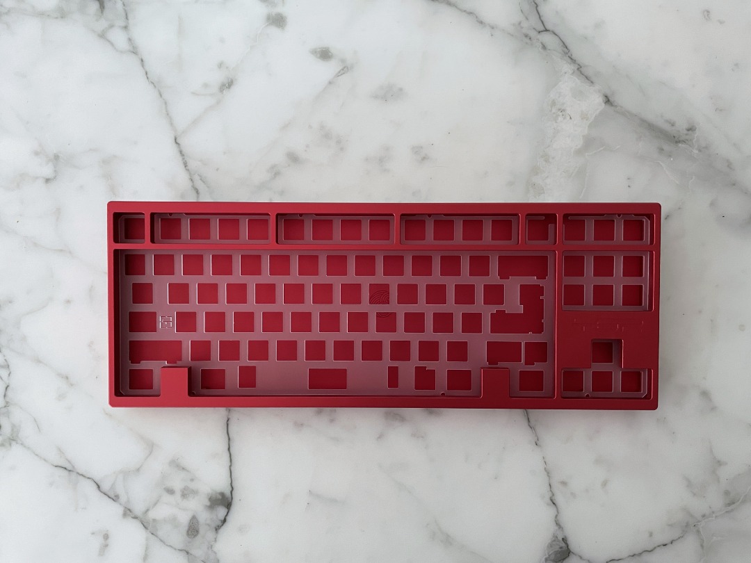 TGR Jane v2 ME Crimson Red, Computers & Tech, Parts & Accessories ...