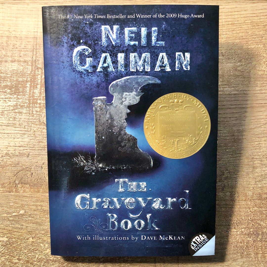 The Graveyard Book by Neil Gaiman English novel 英文原文小說 第十四道門 Coraline ...