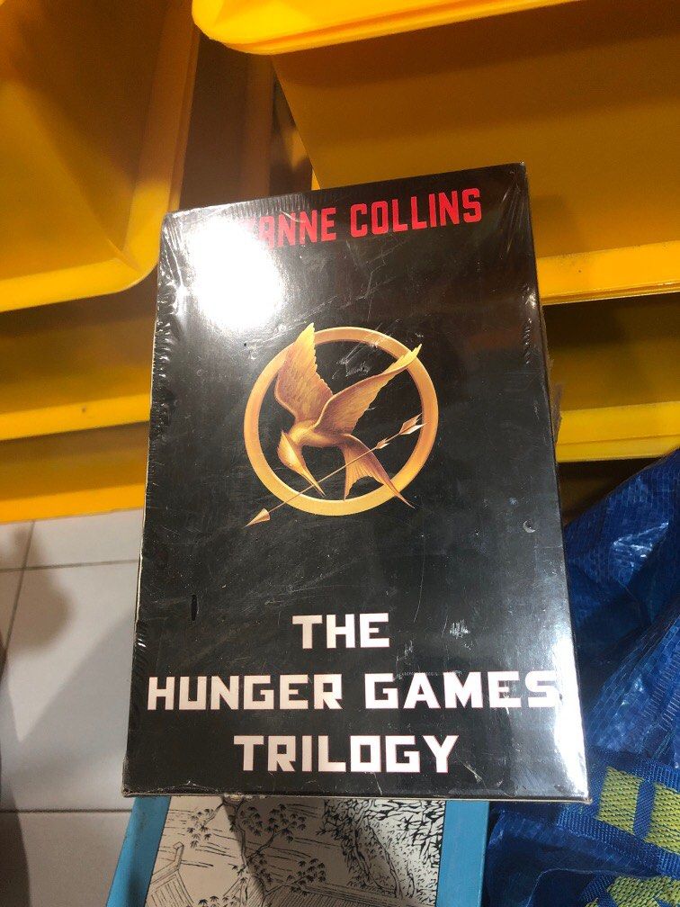 The Hunger Games Trilogy, Hobbies & Toys, Books & Magazines, Storybooks ...