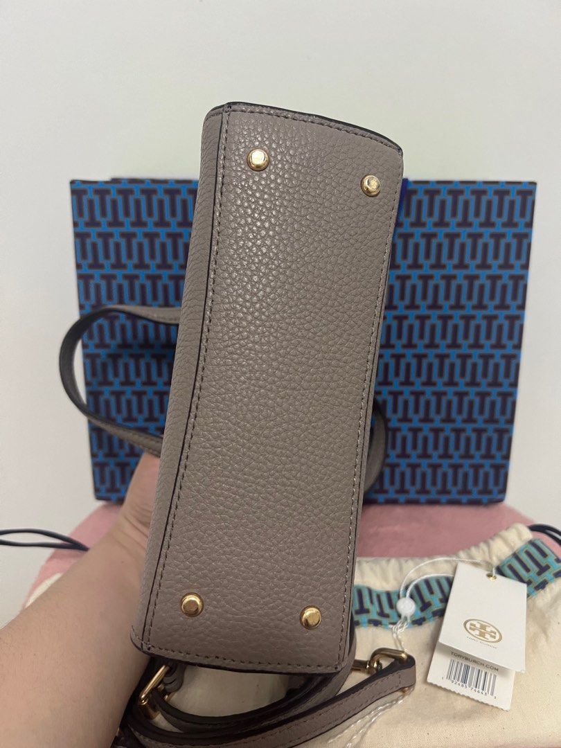 Tory Burch Walker Micro Crossbody Bag, Luxury, Bags & Wallets on Carousell