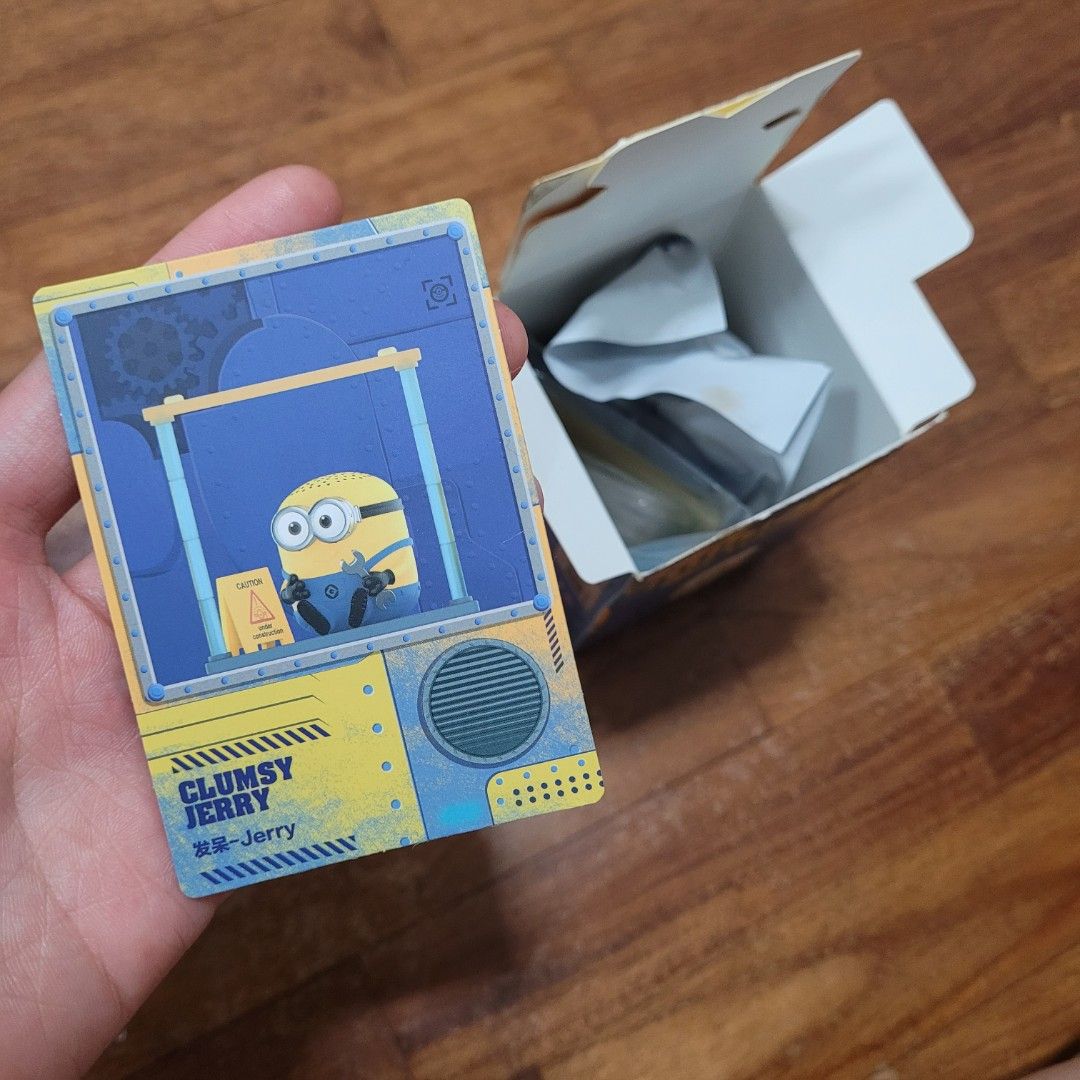 (TRADE) Minions at Work series blind box, Hobbies & Toys, Toys & Games ...