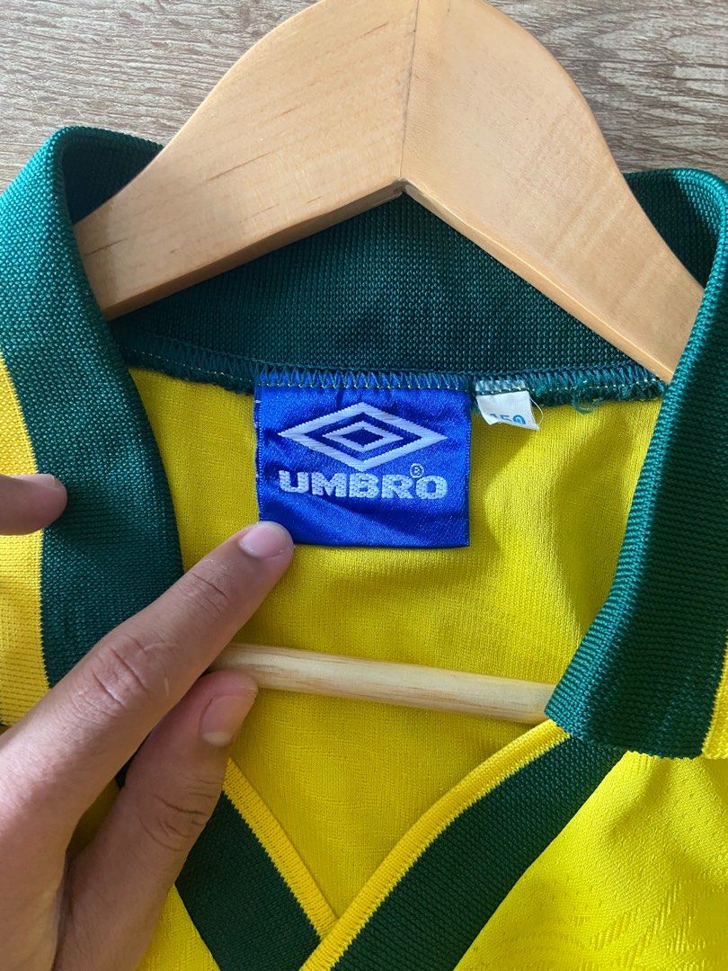 Umbro Retro Jersey , Men's Fashion, Tops & Sets, Tshirts & Polo Shirts ...