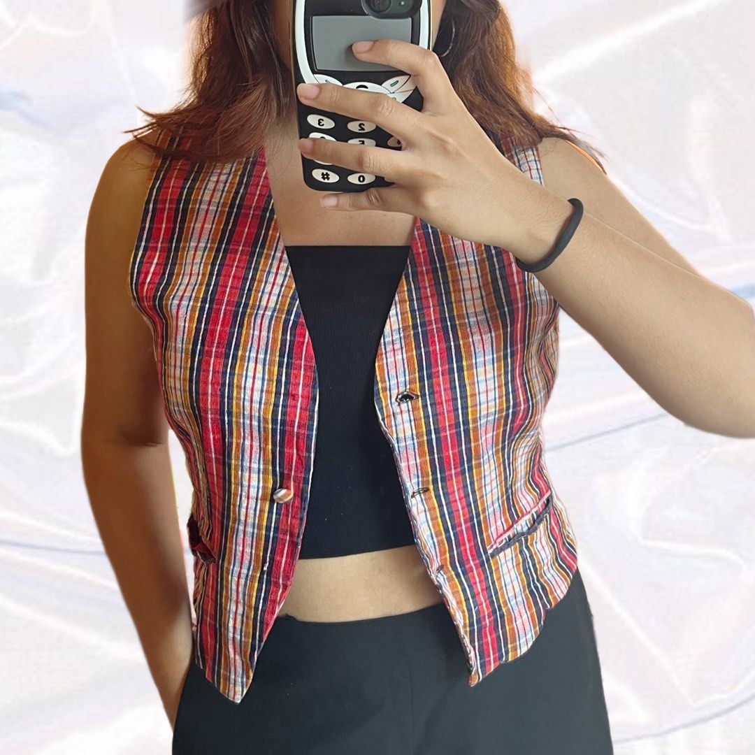vintage plaid red vest, Women's Fashion, Coats, Jackets and Outerwear ...