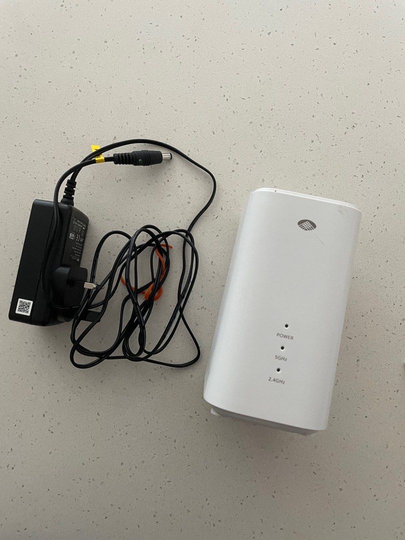 Wifi router | Askey Wifi Mesh Router, Computers & Tech, Parts ...