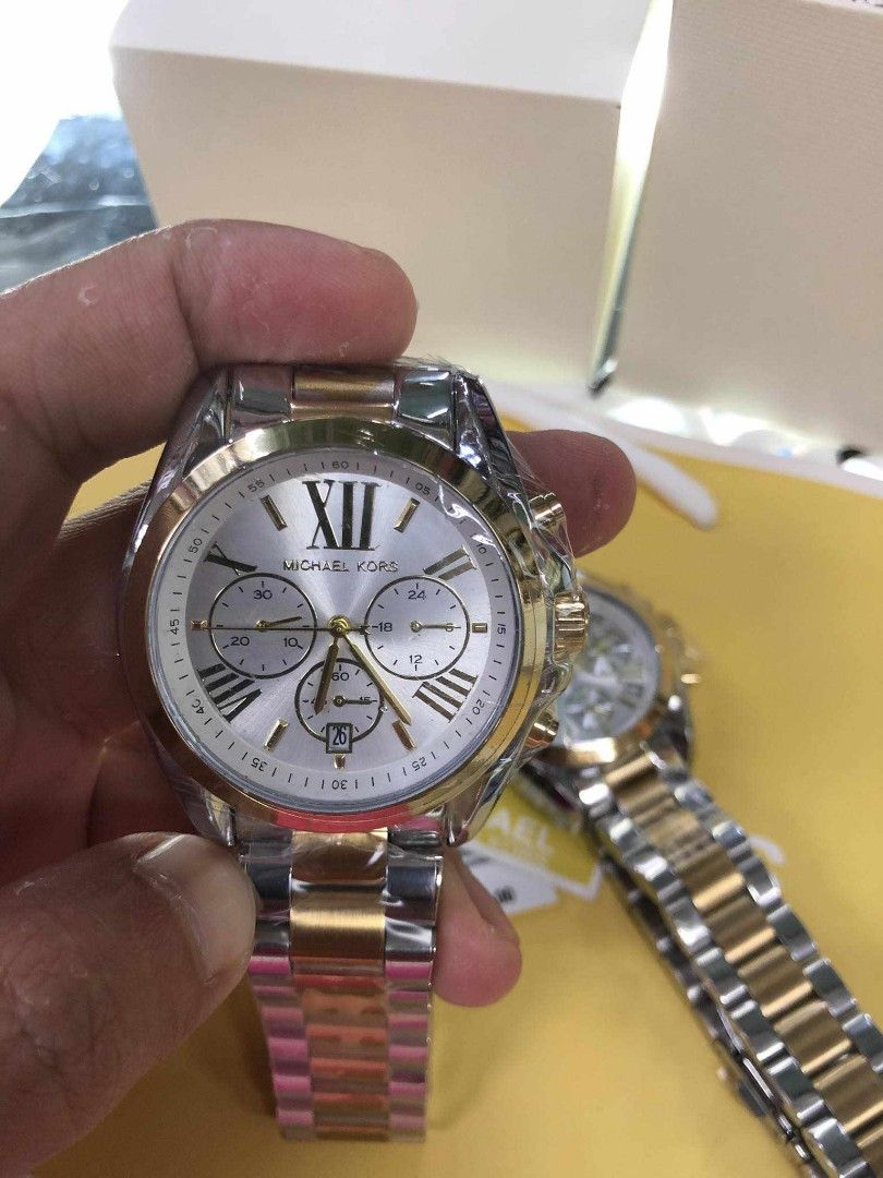 100% AUTHENTIC AND PAWNABLE MK COUPLE WATCH, Luxury, Watches on Carousell