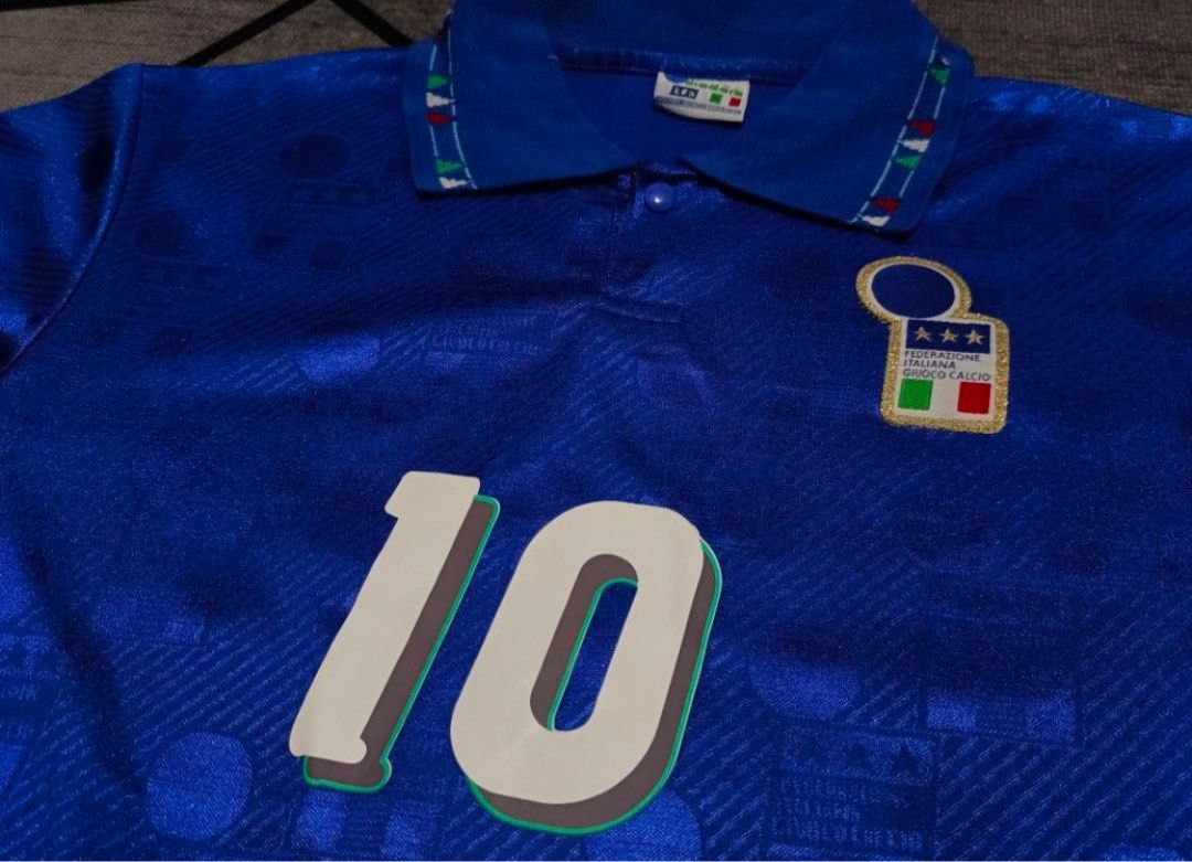 #10 Roberto Baggio ITALY 1993/94 World Cup DIADORA soccer/football ...