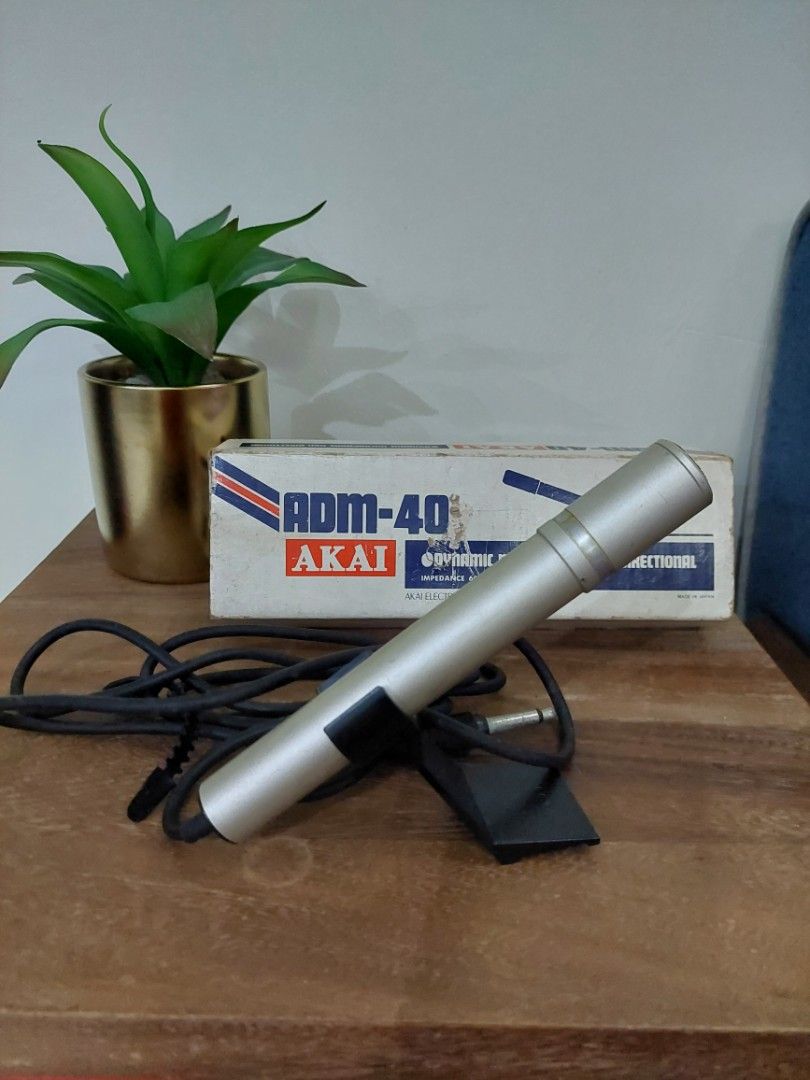 AKAI VINTAGE DYNAMIC MICROPHONE, Audio, Microphones on Carousell