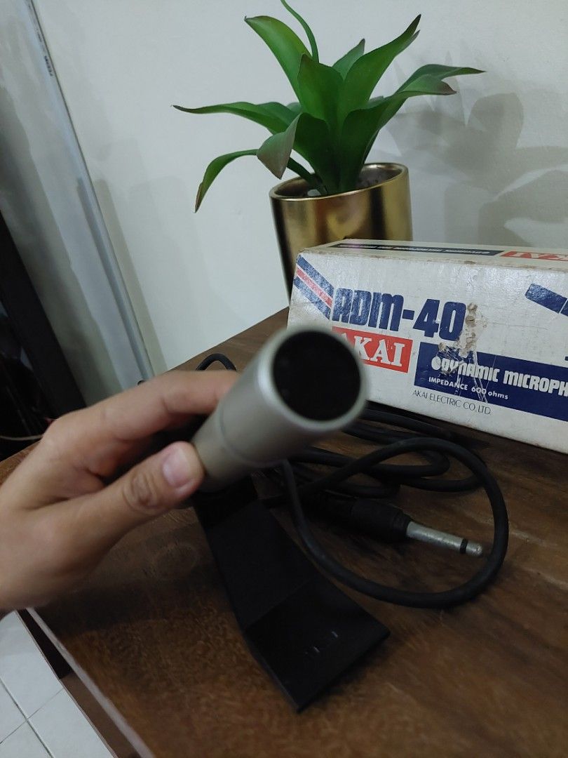 AKAI VINTAGE DYNAMIC MICROPHONE, Audio, Microphones on Carousell