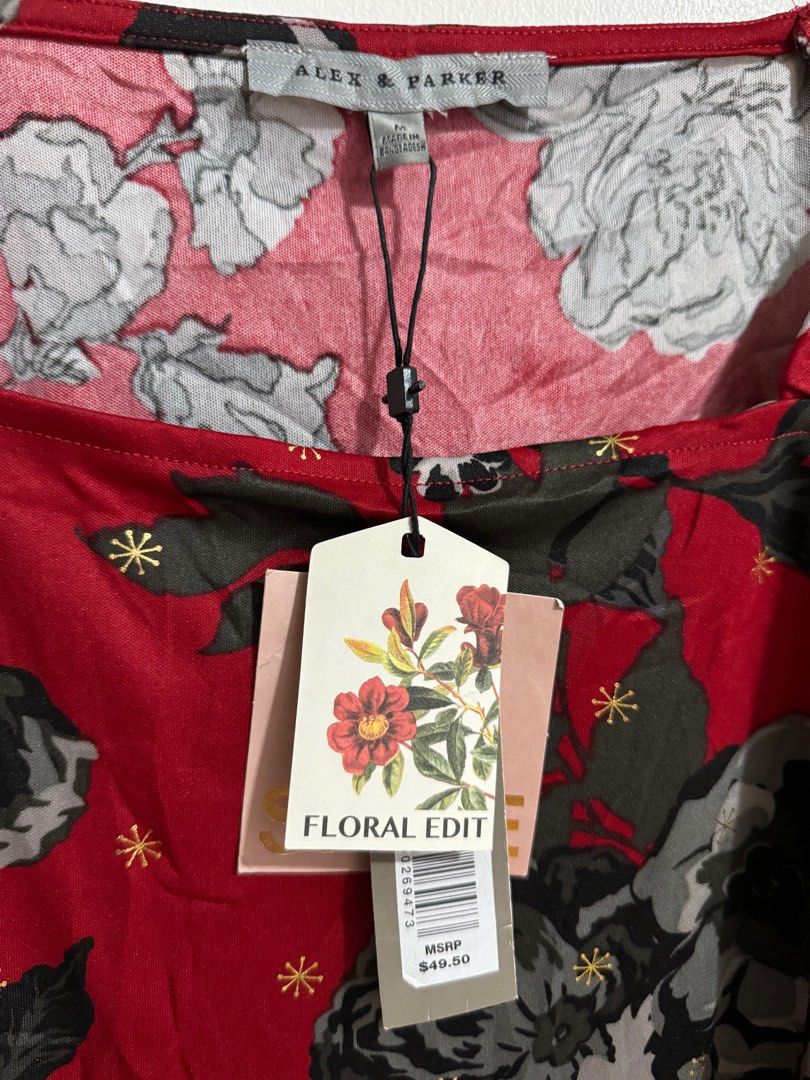 Alex & Parker floral top, Women's Fashion, Tops, Others Tops on Carousell
