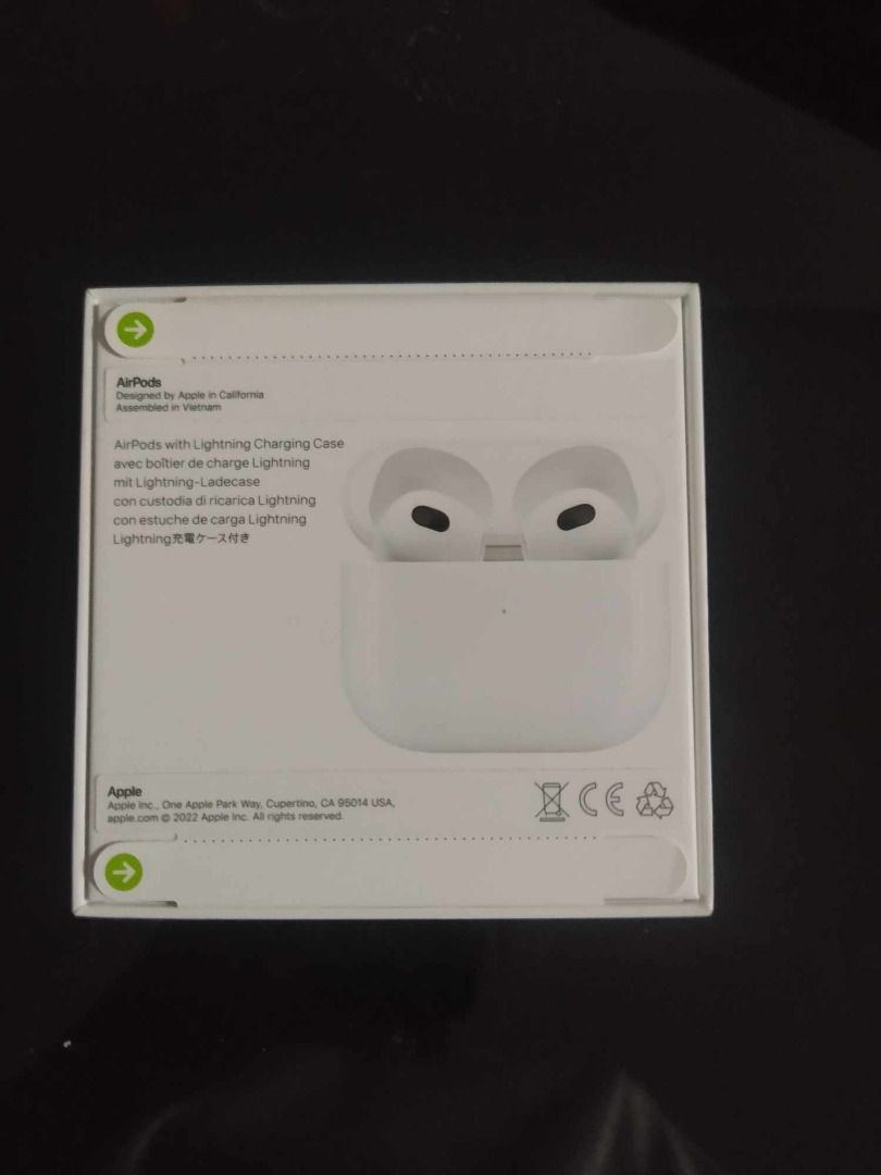 Apple AirPods (3rd Generation) Complete Brand new with box. Never been ...