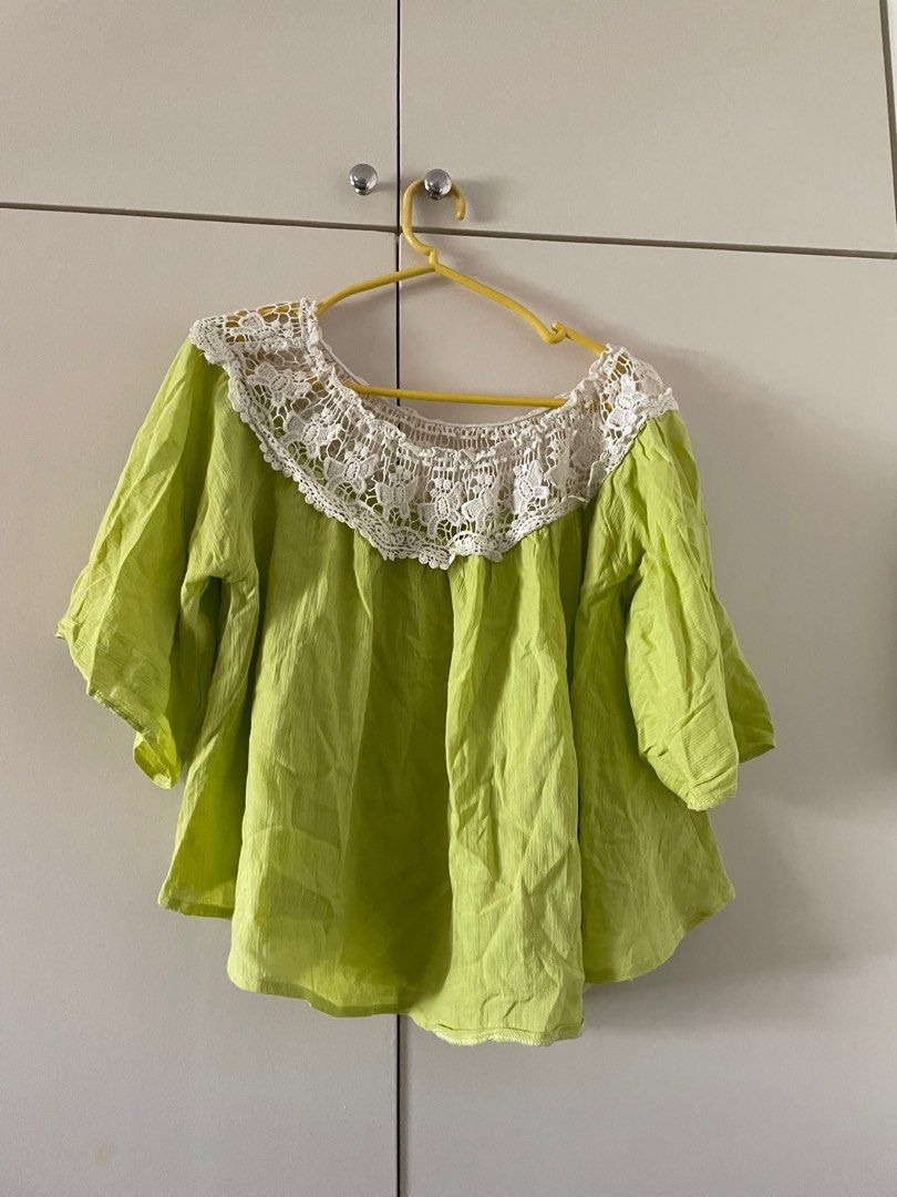 Apple Green Top Embroidered, Women's Fashion, Tops, Blouses on Carousell