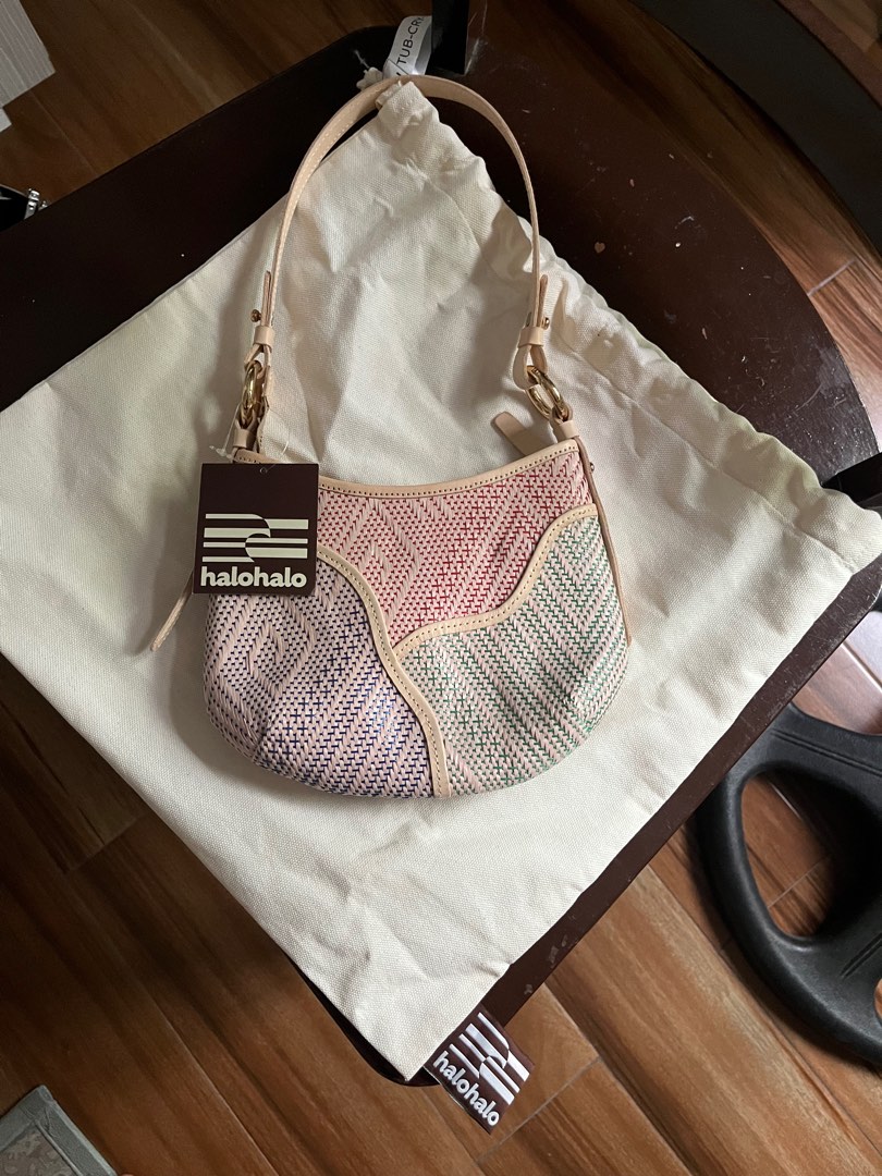BNWT Halo halo bag, Women's Fashion, Bags & Wallets, Shoulder Bags on ...