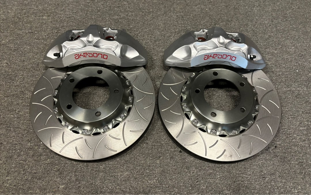 BREMBO 6 POT AKEBONO 8N BRAKE CALIPER AUDI A4 A5 S4 S5 Q3 Q5 BMW F10 F12 F30 VW GOLF GTI ...