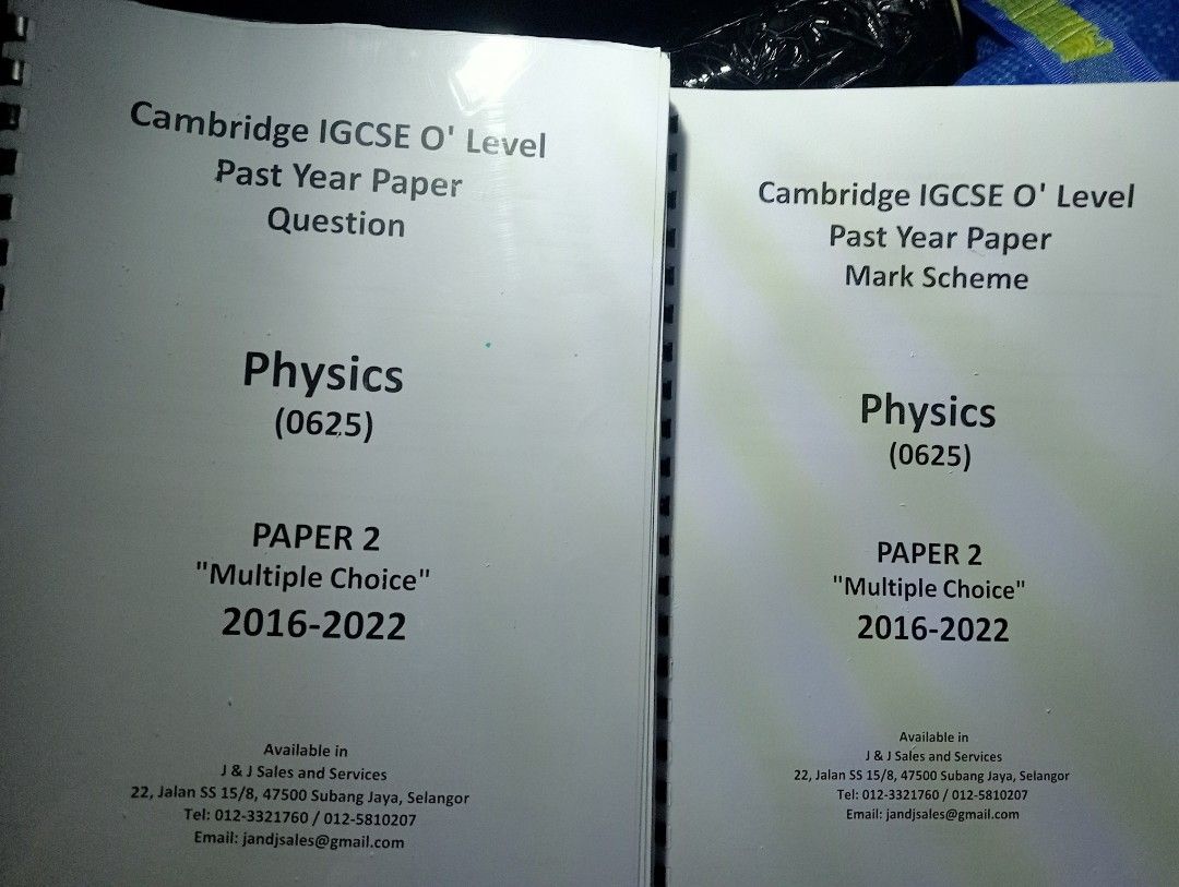 Cambridge ICGSE O Level Chemistry/Physics Past Year Questions and Mark ...