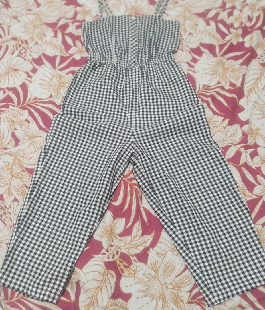 Checkered jumpsuit, Women's Fashion, Dresses & Sets, Jumpsuits on Carousell