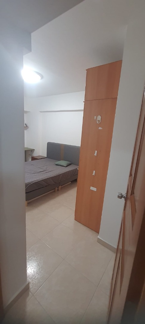 Common Room + Bath Room near Sengkang MRT(5 min walk), Property ...