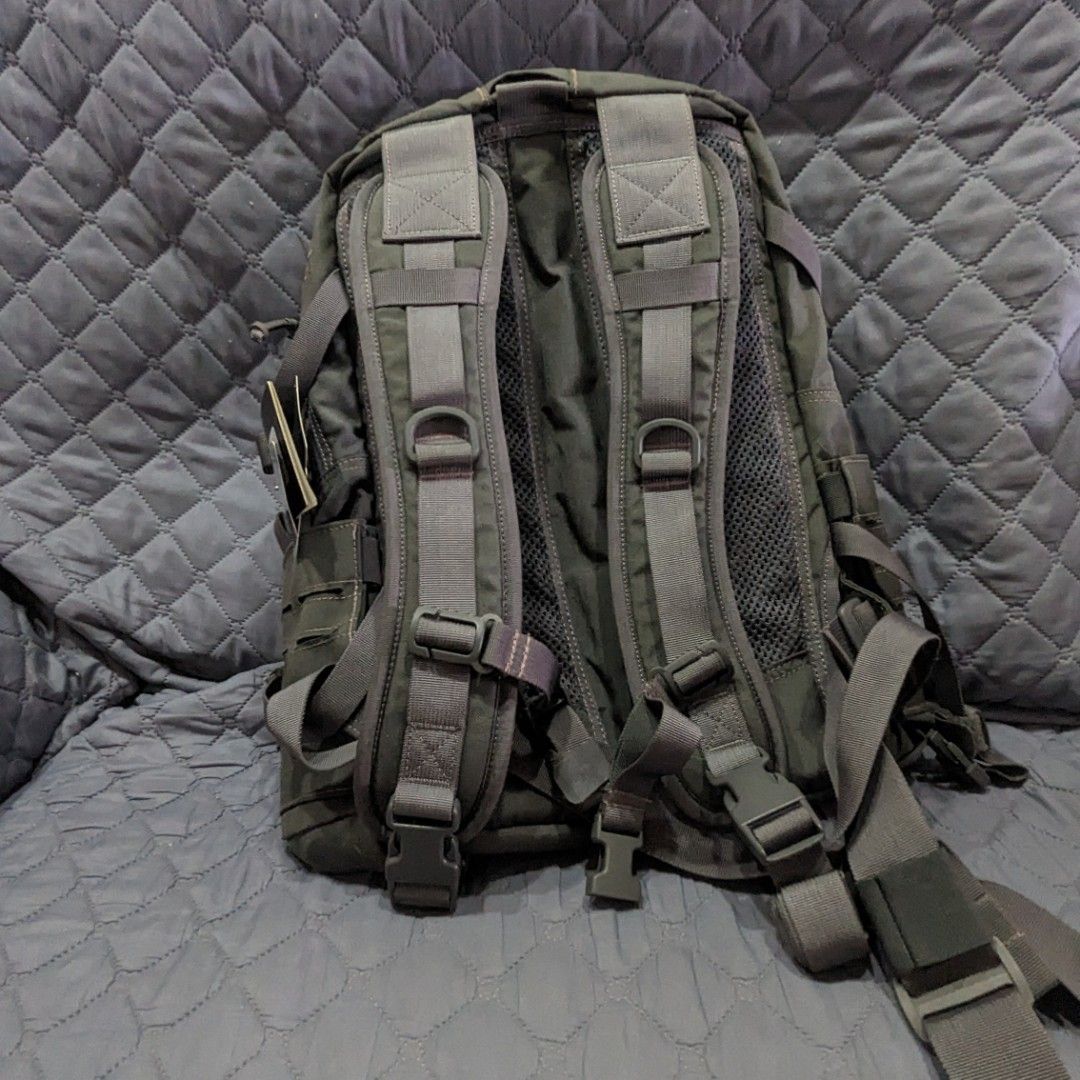 (Army Backpack) DIRECT ACTION DUST MKII BACKPACK - SHADOW GREY, Men's ...
