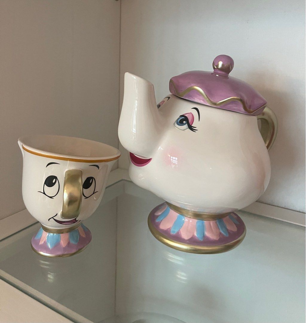 Disney Beauty and the Beast teapot set: Mrs Potts & Chip, Hobbies ...