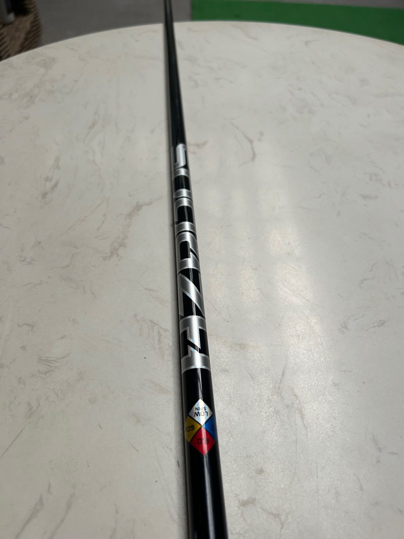 Driver shaft, Sports Equipment, Sports & Games, Golf on Carousell