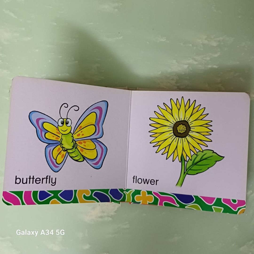 Early Words for pre schoolers (Kohwai and Young), Hobbies & Toys, Books ...
