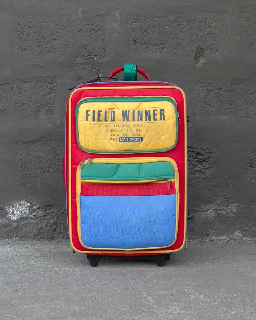 Field winner retro luggage L 14 inches W 6.5 H 23, Hobbies & Toys ...