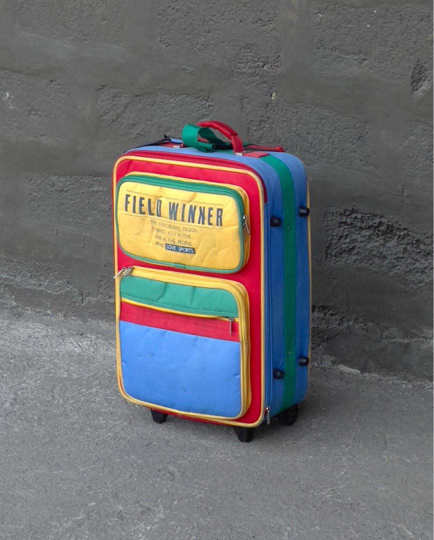Field winner retro luggage L 14 inches W 6.5 H 23, Hobbies & Toys ...