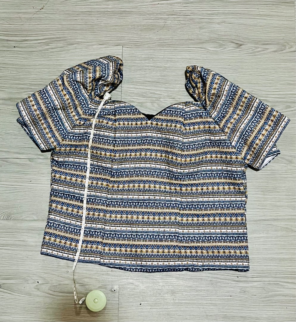 Filipiniana Ethnic Design with Puff Sleeves, Women's Fashion, Tops ...