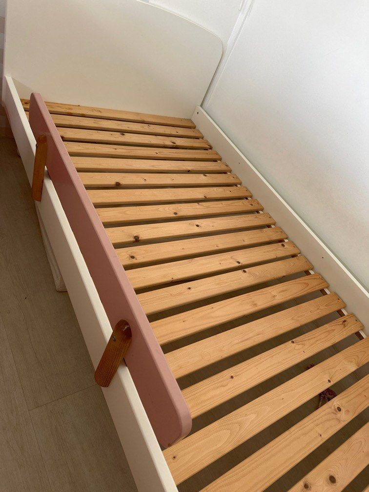Flexa bed guard rail in pink, Furniture & Home Living, Furniture, Bed ...