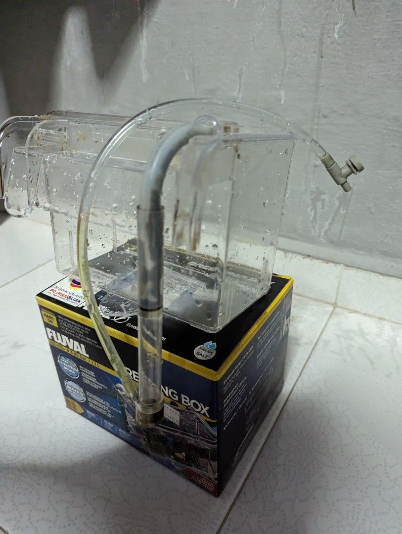 Fluval Breeding Box, Pet Supplies, Homes & Other Pet Accessories on ...