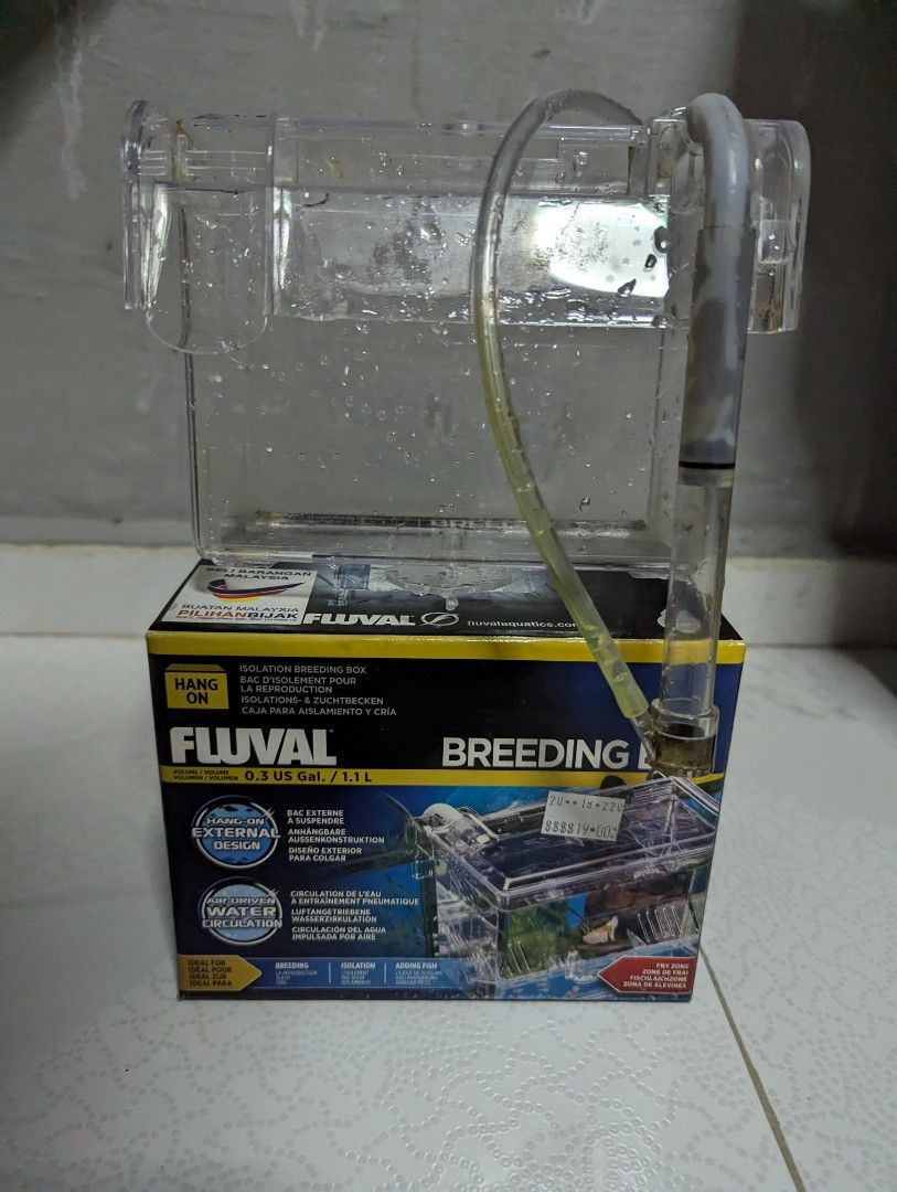 Fluval Breeding Box, Pet Supplies, Homes & Other Pet Accessories on ...