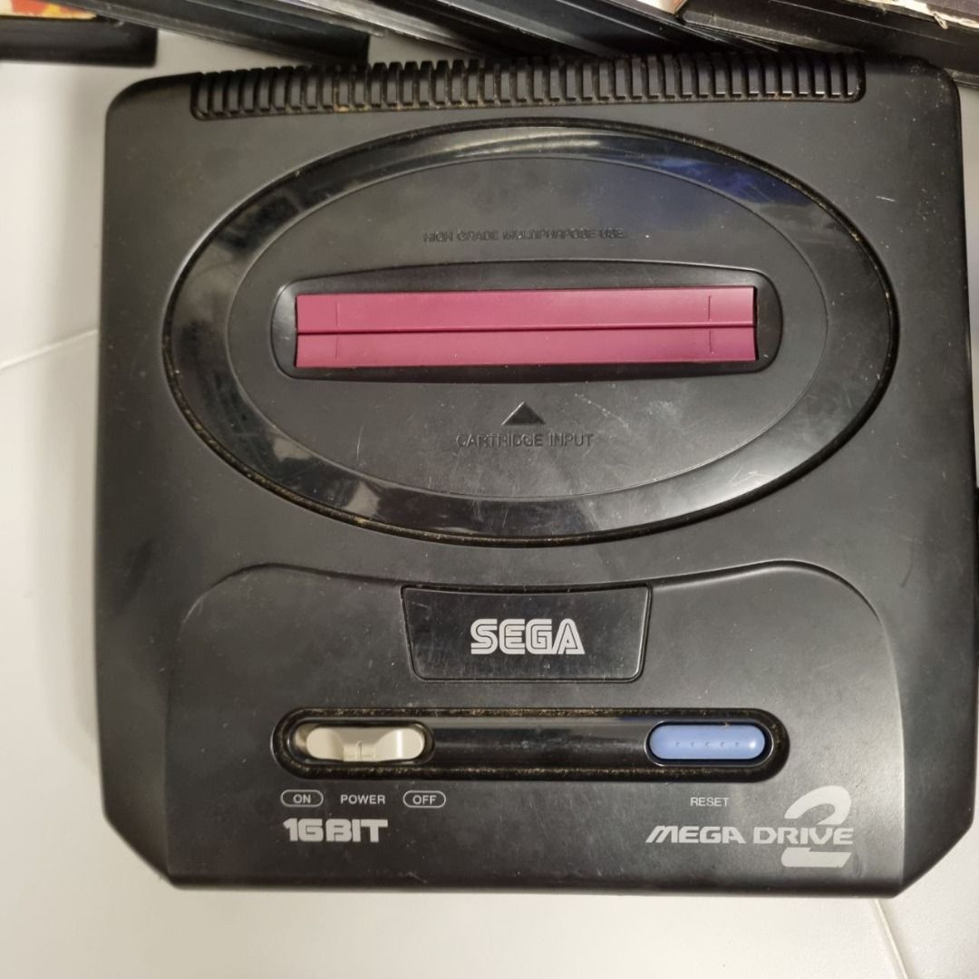 free delivery - Vintage Sega Mega Drive 2, great as a display piece ...
