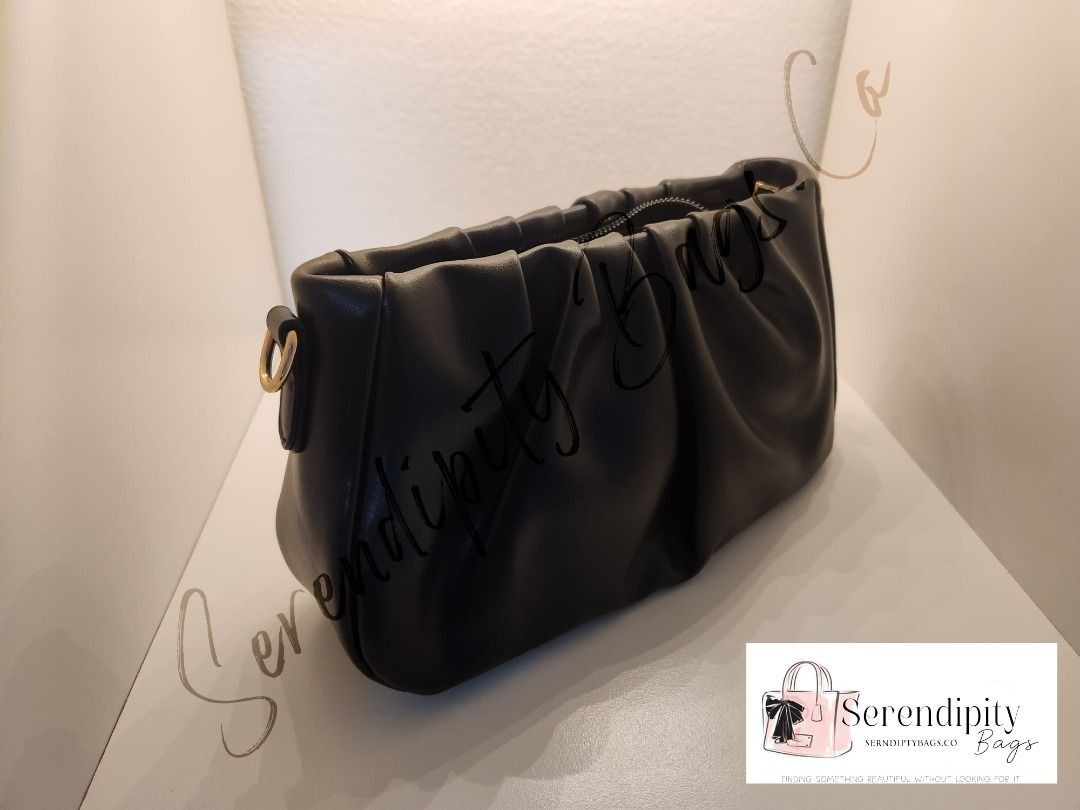 FreeStyle 2023 Shoulder Bag, Women's Fashion, Bags & Wallets, Shoulder ...