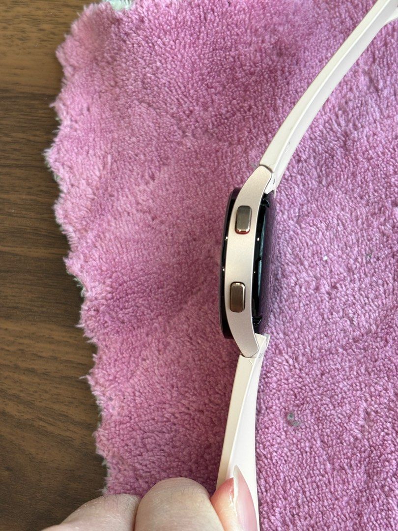 Galaxy Watch 4 (Pink Gold 40mm), Mobile Phones & Gadgets, Wearables ...